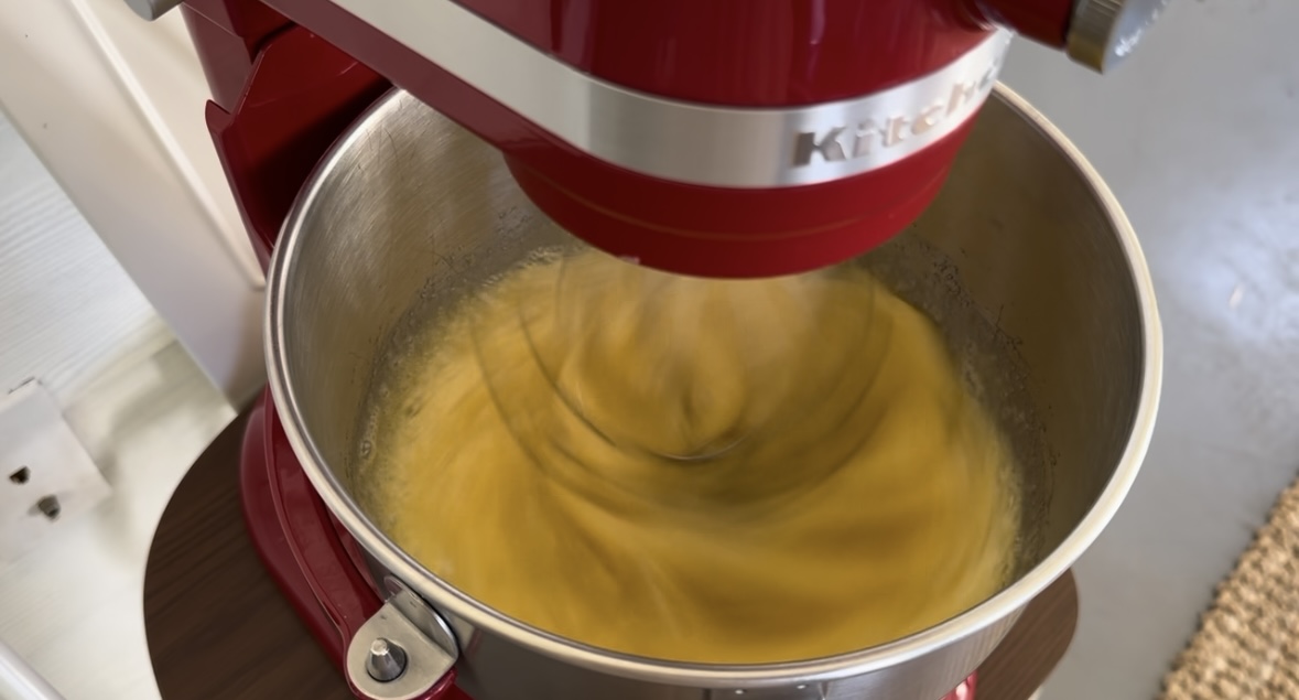 Simple Afternoon Tea Sponge Cake Recipe - Kipko Family Homestead